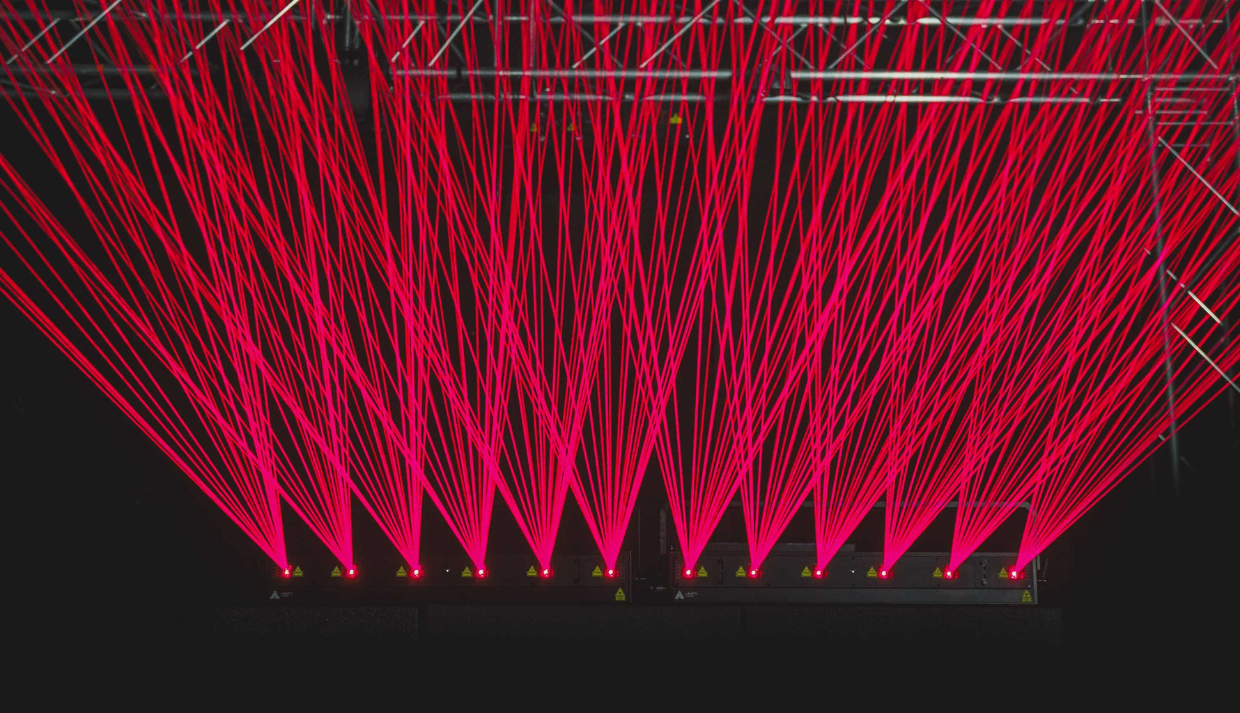 Unity LaserRay 13 RGB (XY-IP65) - set of two laser bars – Unity EU